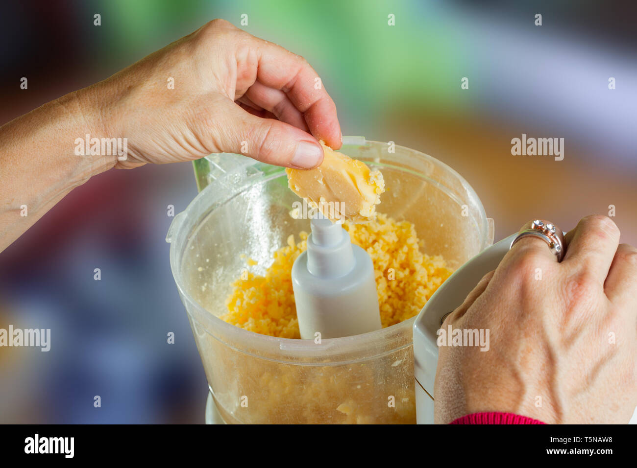 Hand rub hi-res stock photography and images - Alamy