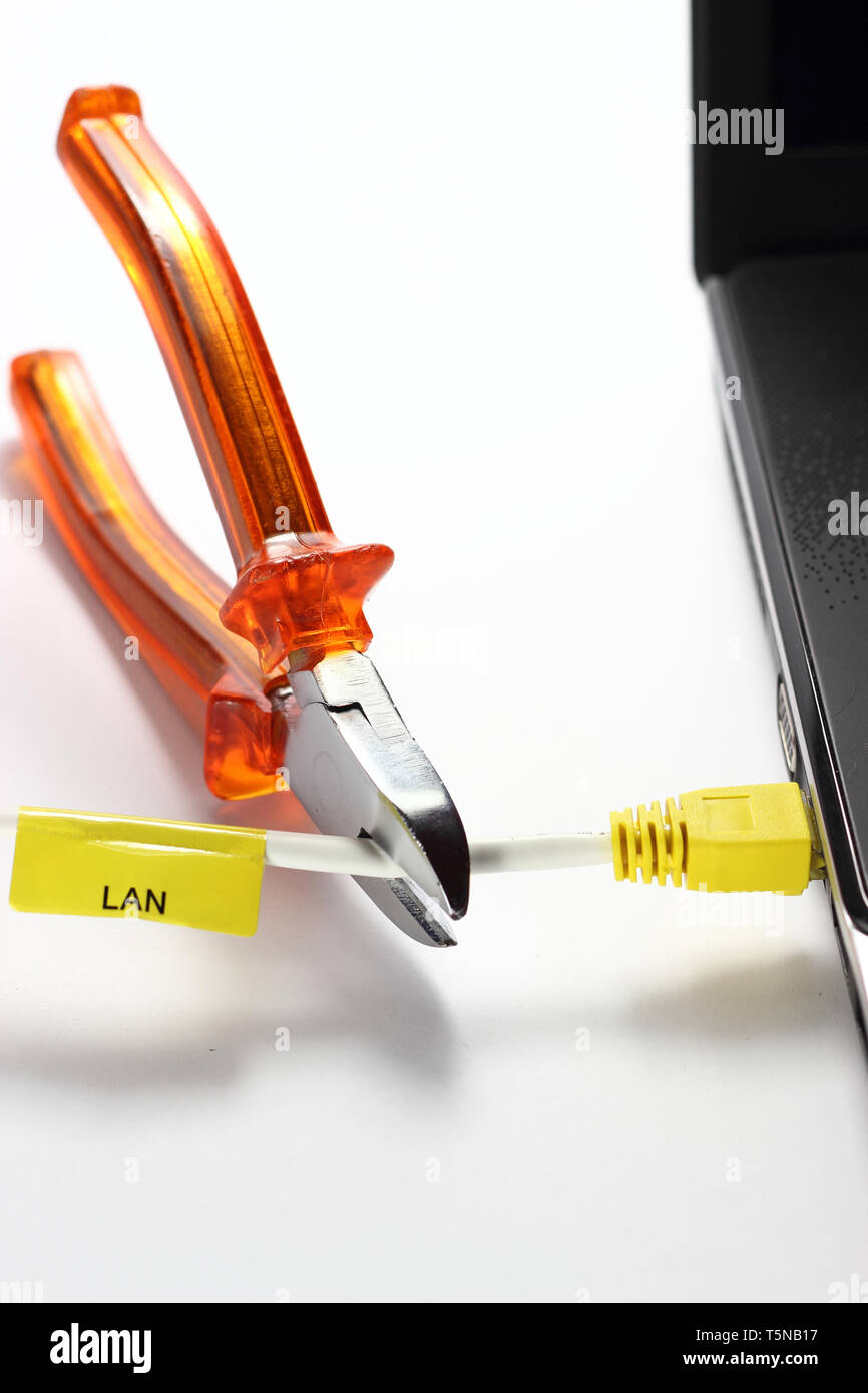 Cable cutter hi-res stock photography and images - Alamy