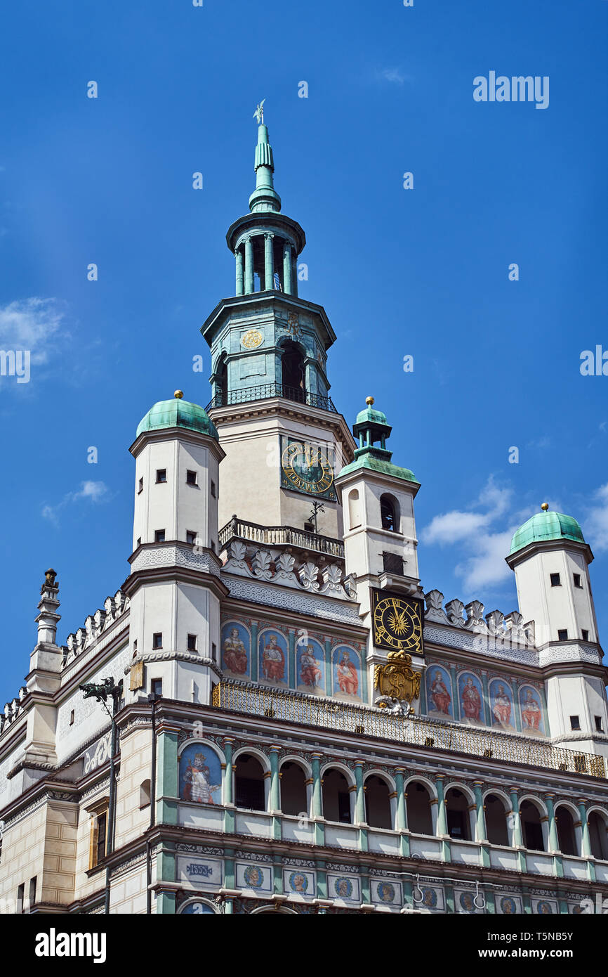 Renaissance town hall tower with clock in Poznan Stock Photo - Alamy