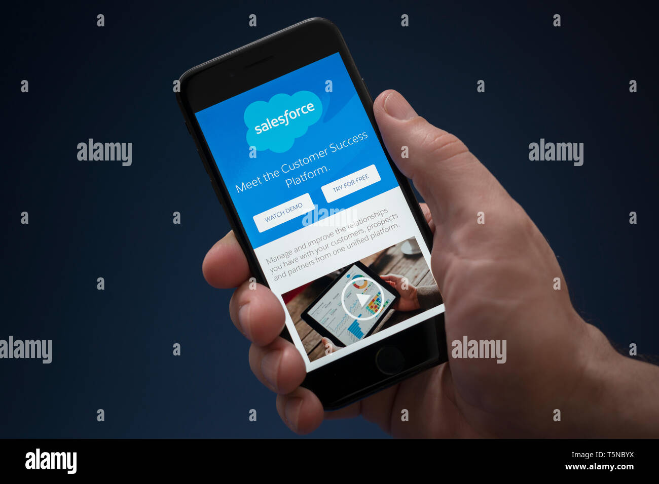 Salesforce Desk Logo