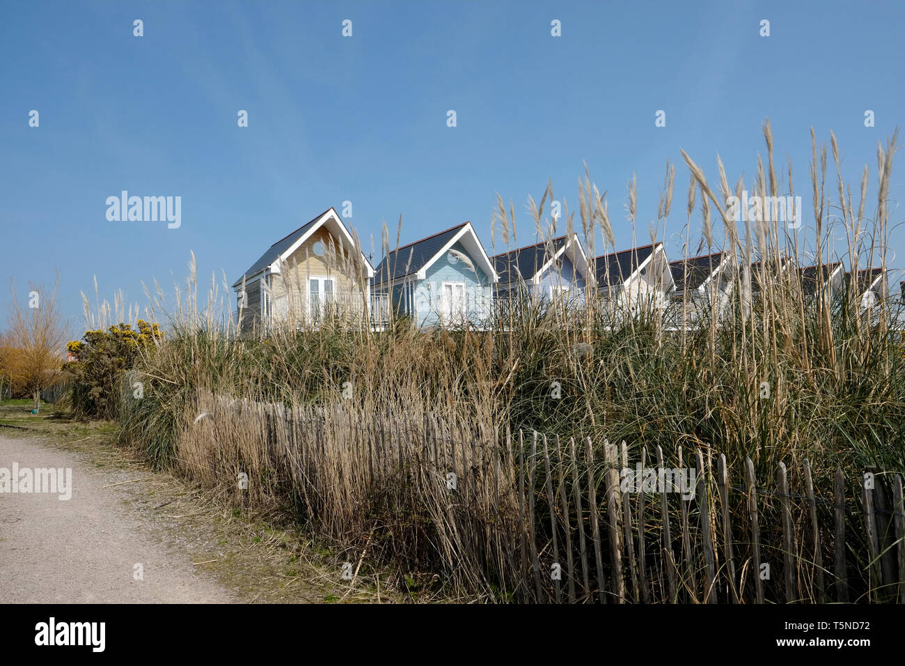 Two storey beach huts hi-res stock photography and images - Alamy