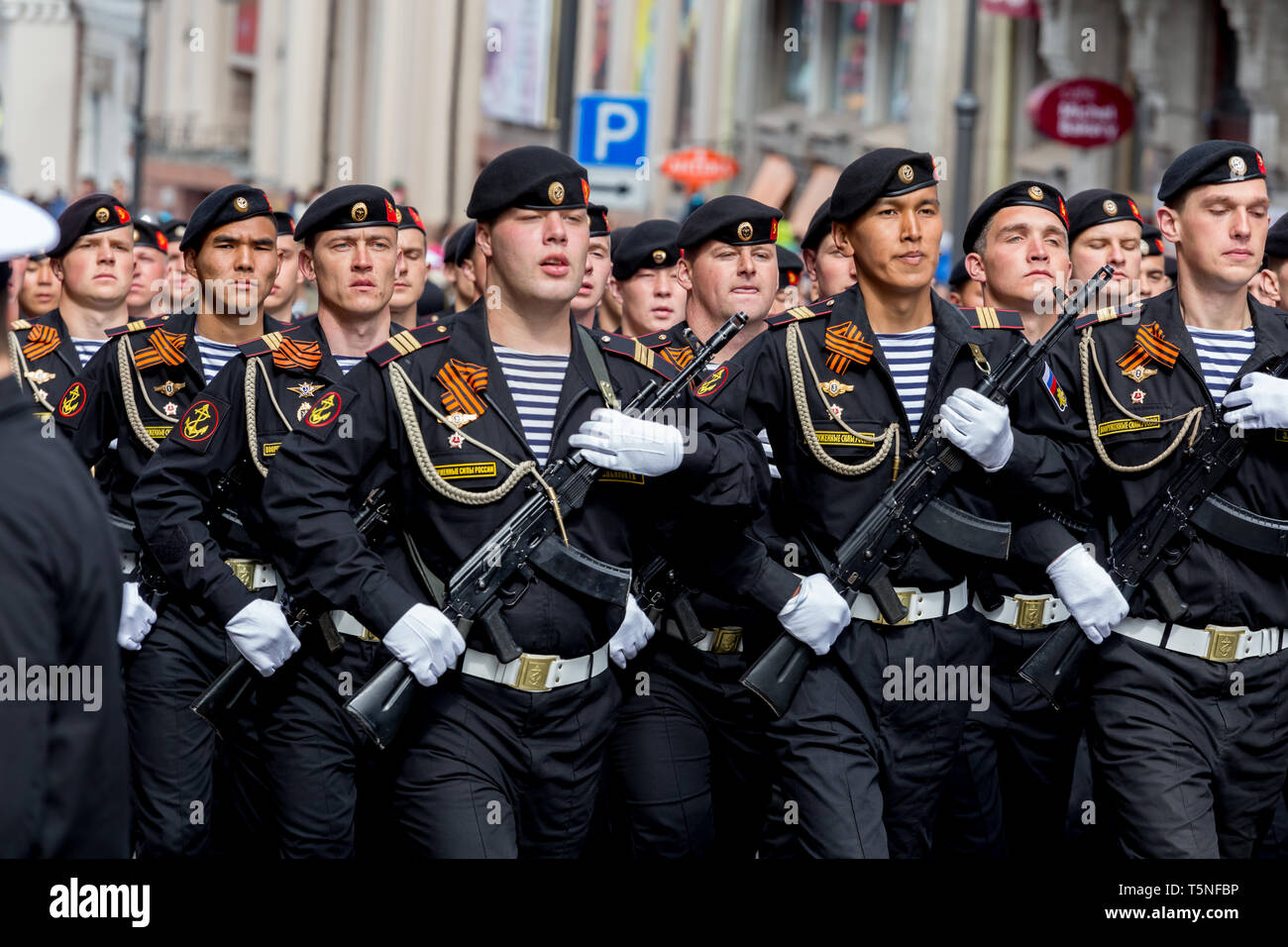 Russia, Vladivostok, 05/09/2018. Armed marines in dress uniform with ...