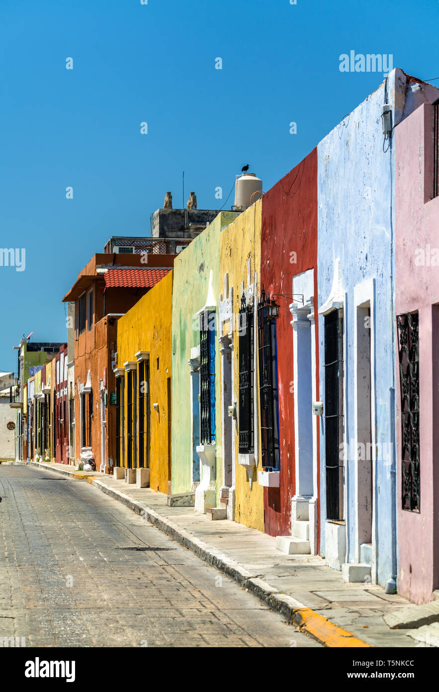 Campeche building hi-res stock photography and images - Alamy
