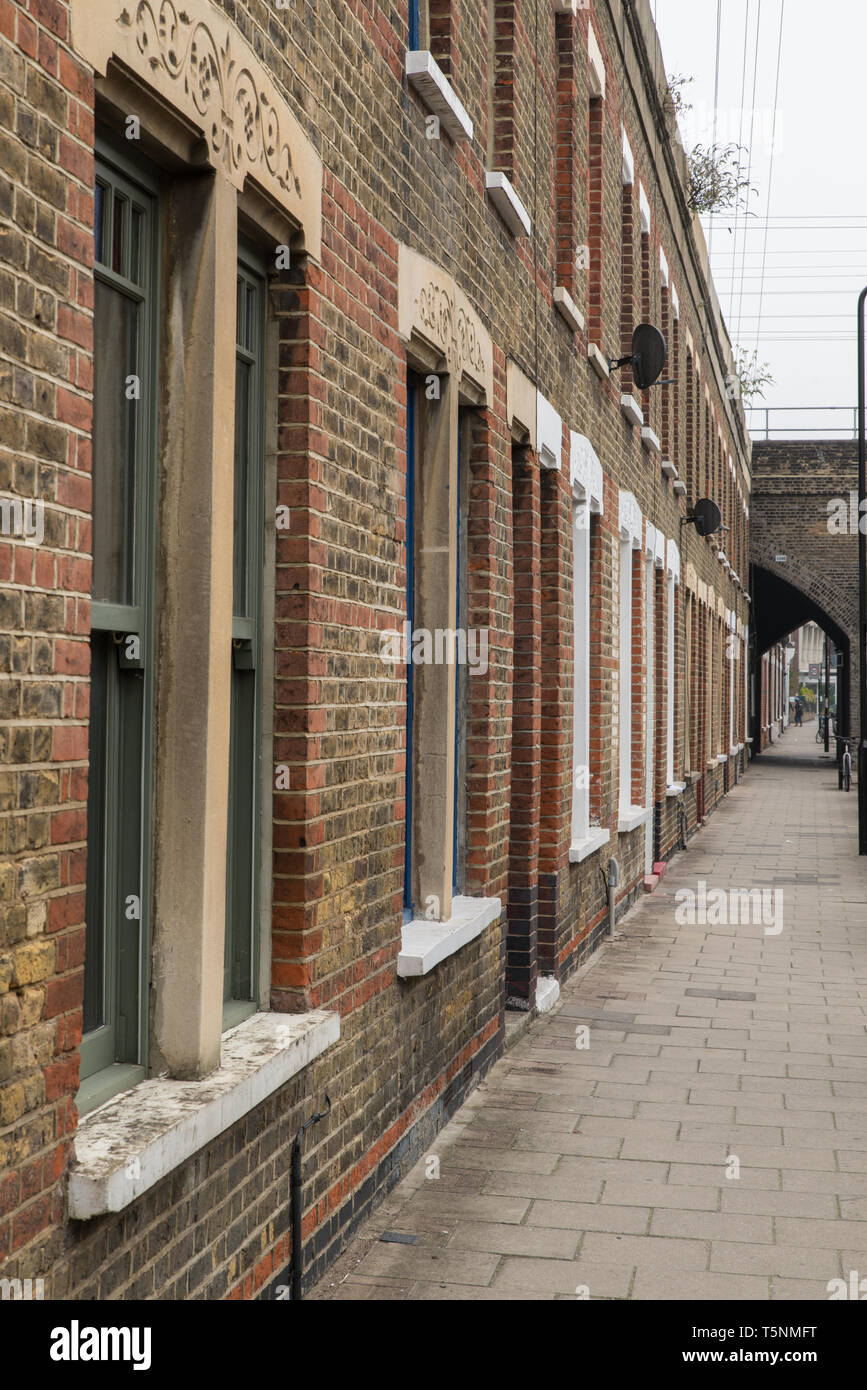 Houses, Beck road, London, E8 Stock Photo - Alamy