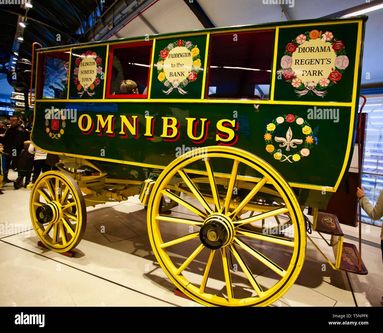 1929 reconstruction of the Shillibeer horse bus from 1829, London ...