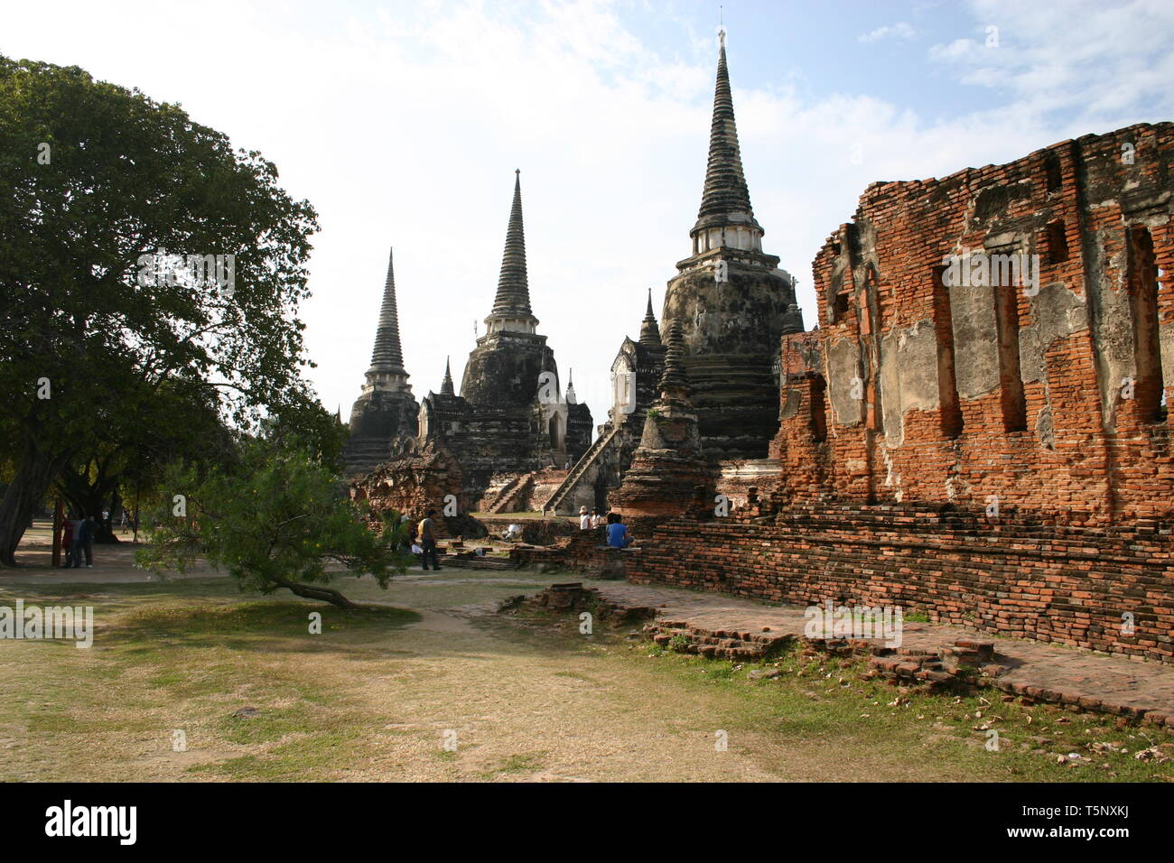 Three stupa hi-res stock photography and images - Alamy