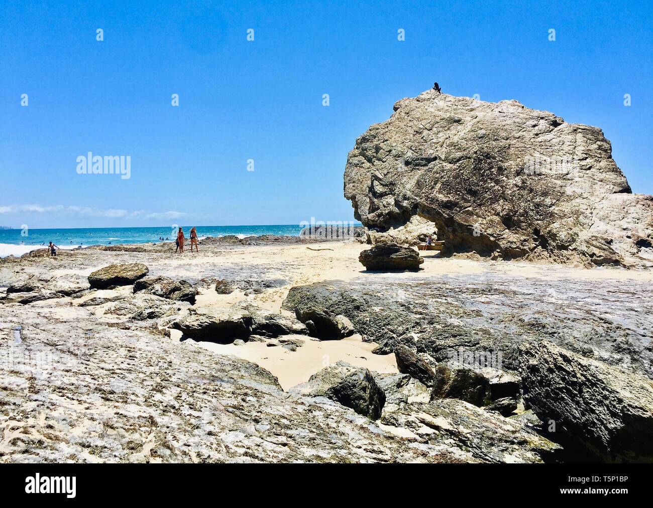 large rocks and cliffs at the beach. Huge rock. Currumbin gold coast ...
