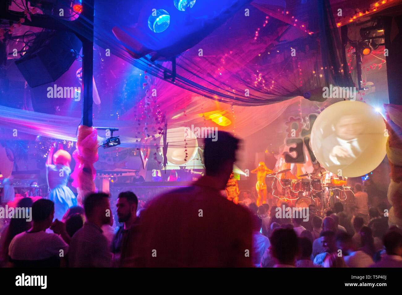 Party ibiza pacha hi-res stock photography and images - Alamy