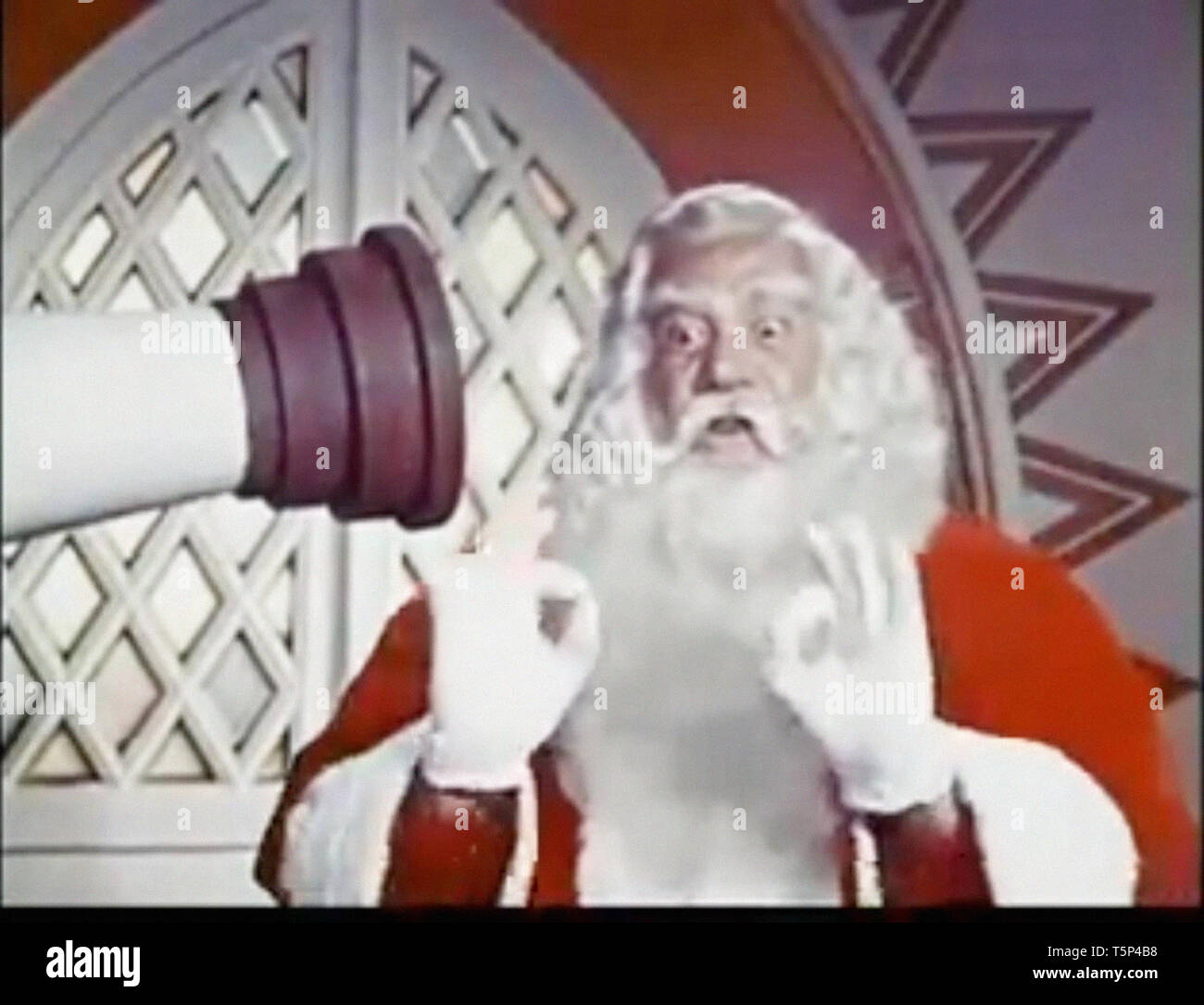 Santa reindeer 1950s hi-res stock photography and images - Alamy
