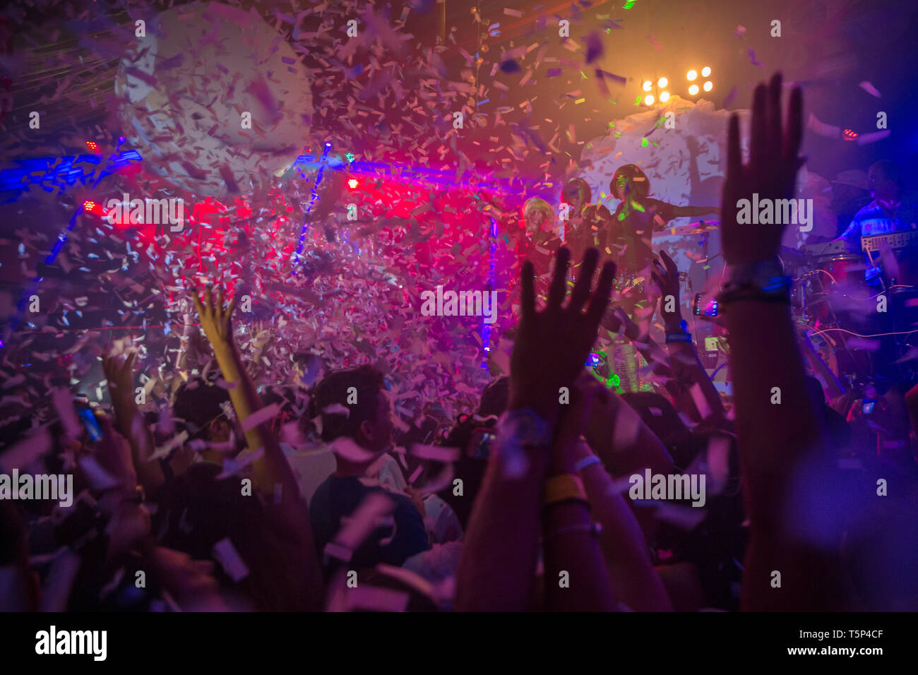 Party ibiza pacha hi-res stock photography and images - Alamy