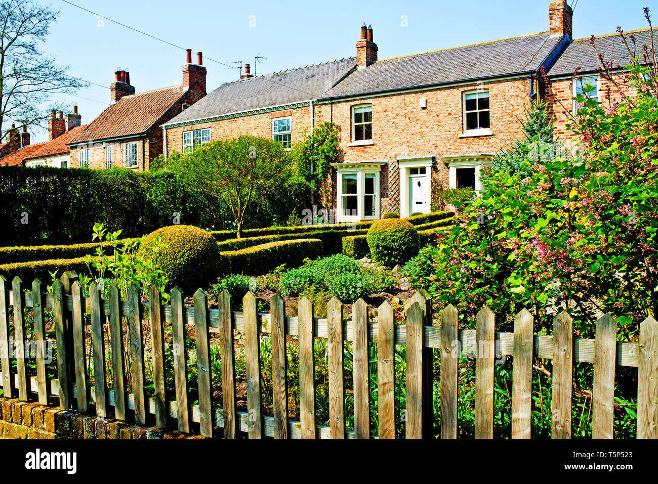 Alne hi-res stock photography and images - Alamy