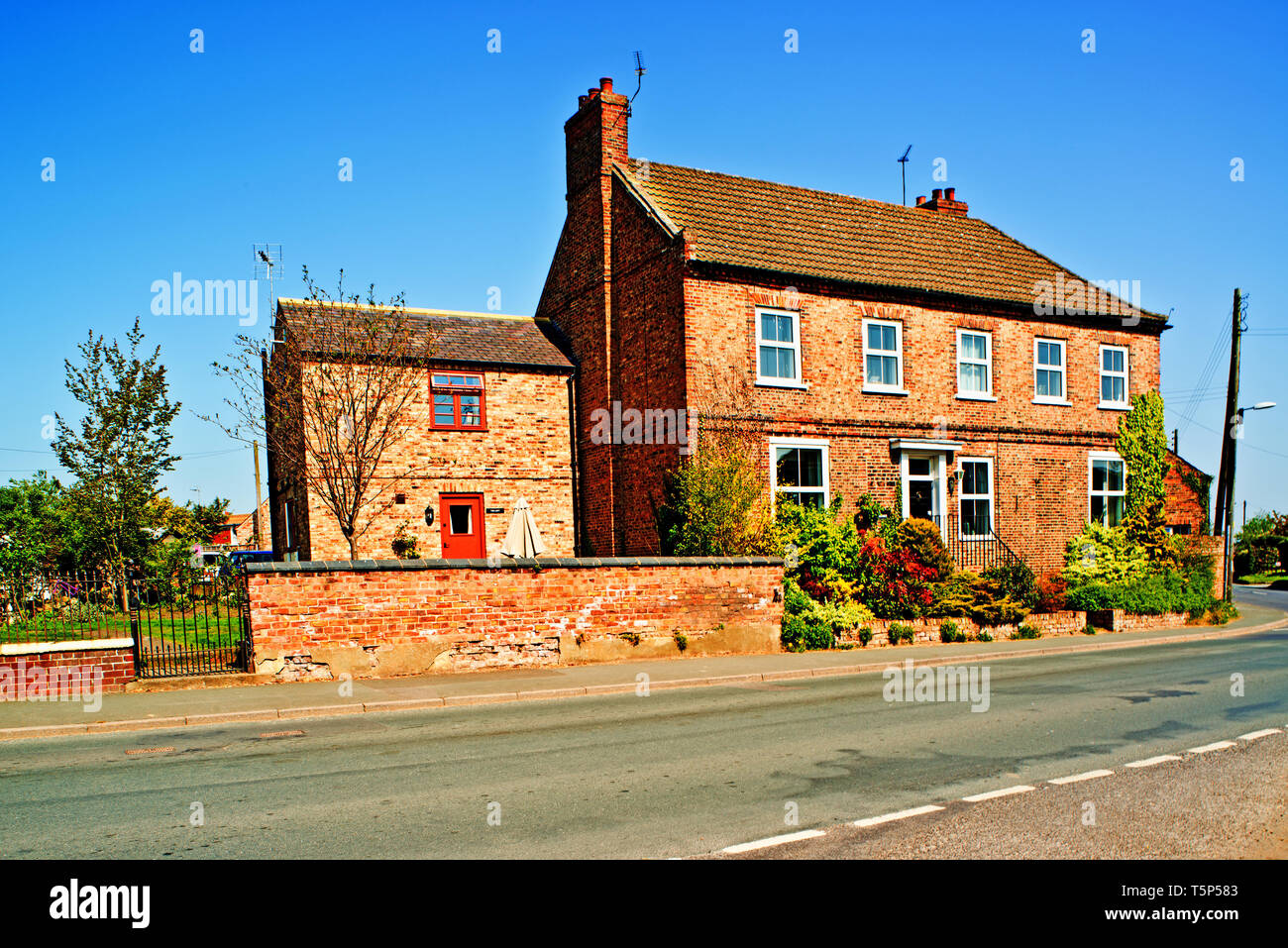 Tollerton hi-res stock photography and images - Alamy