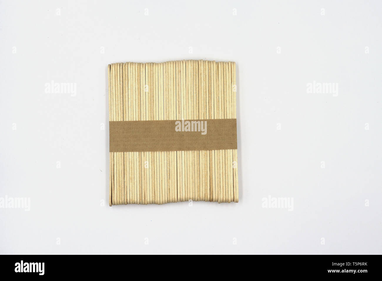 Ice cream wooden sticks, wood ice-cream stick Isolated on white ...