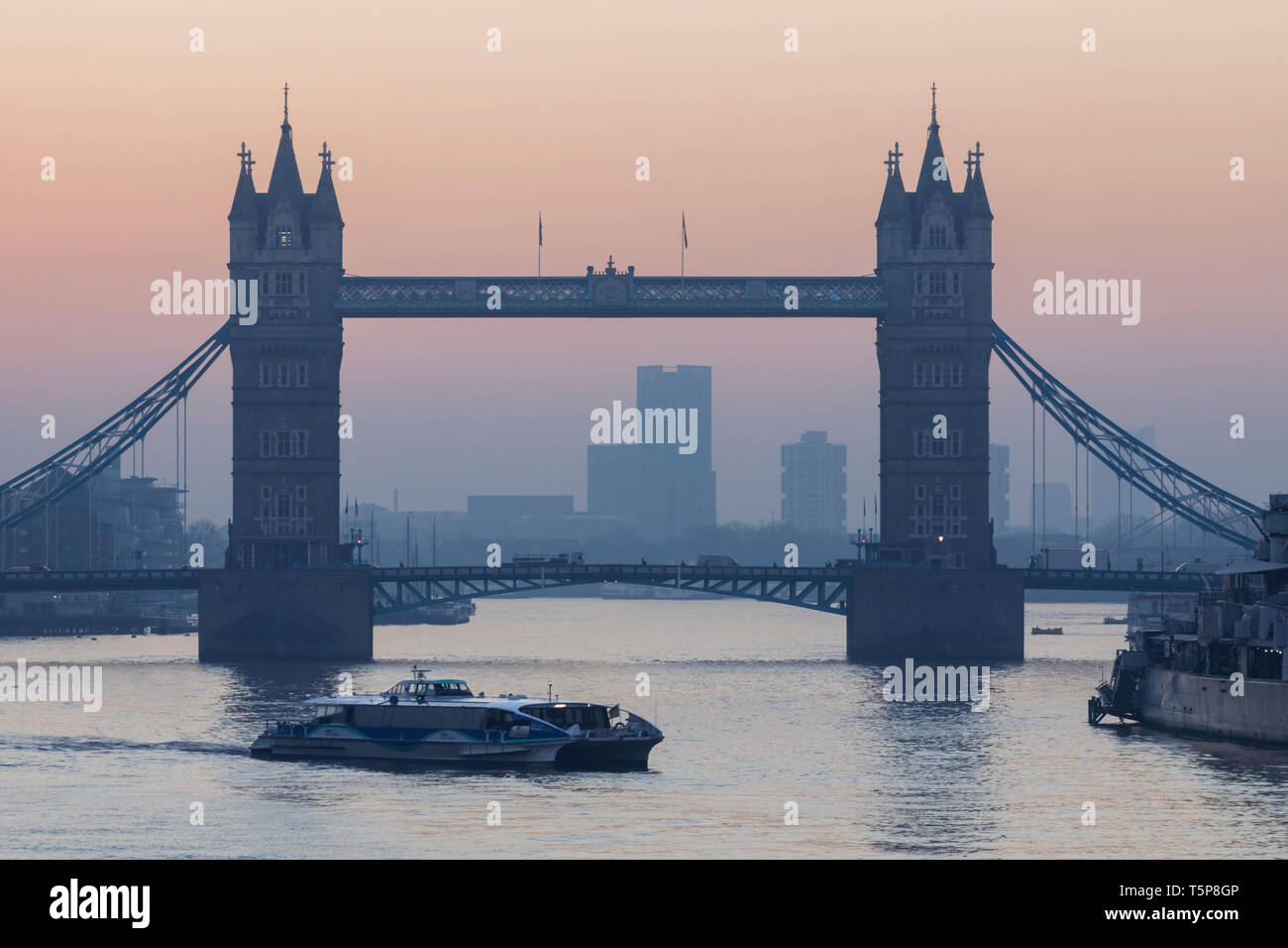England, London, Tower Bridge at Dawn Stock Photo - Alamy