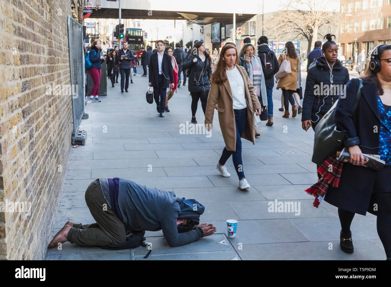 Homeless city london hi-res stock photography and images - Alamy