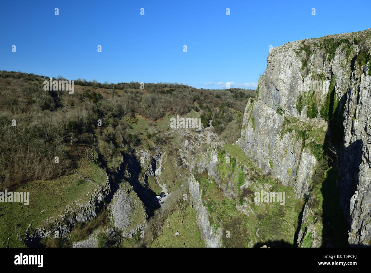 View of Cheddar gorge in Somerset Stock Photo - Alamy