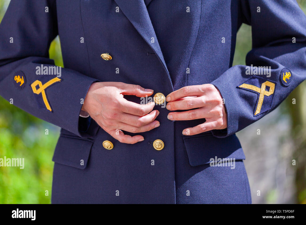 Woman in a military uniform of german Bundeswehr Stock Photo - Alamy