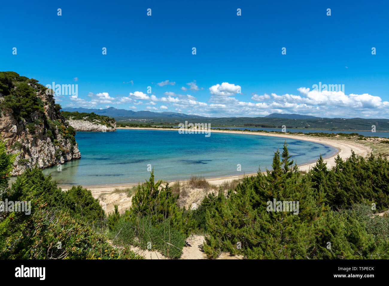 Omega shape beach hi-res stock photography and images - Alamy