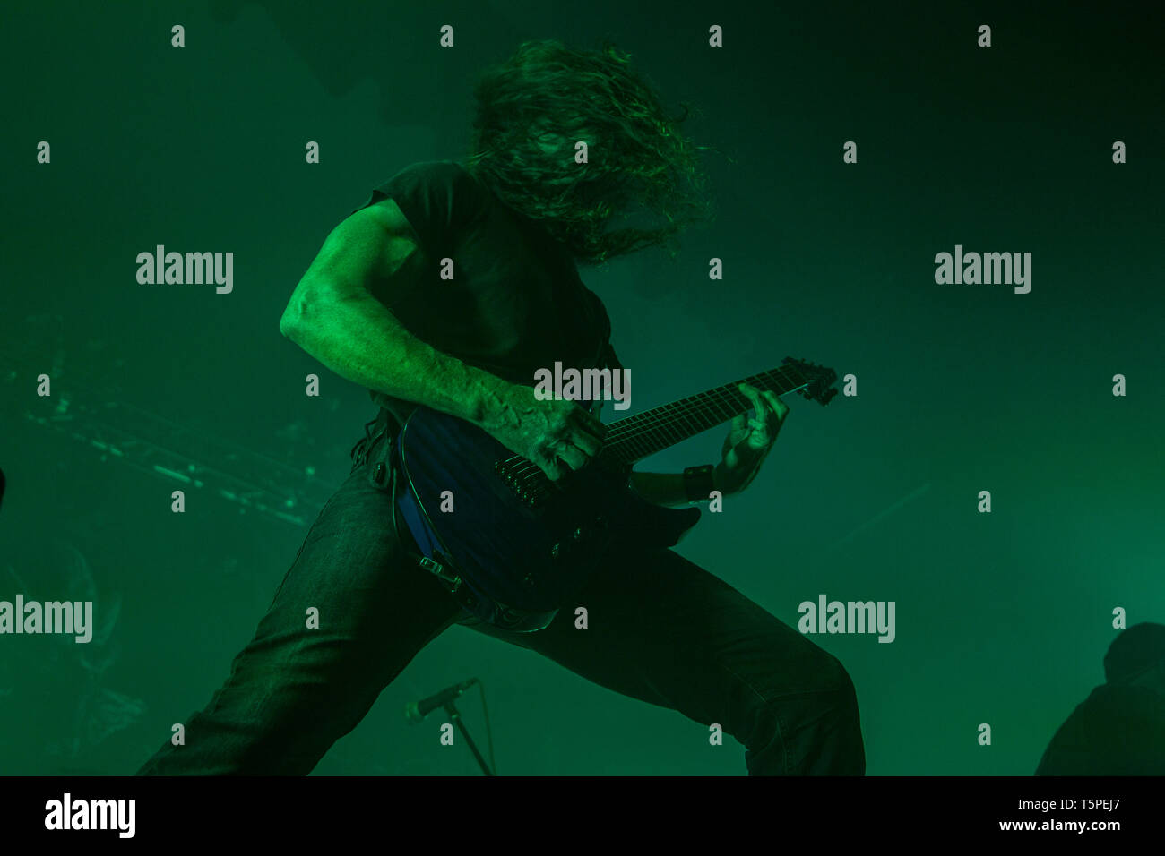 In flames like uk tour 2019 hi-res stock photography and images - Alamy