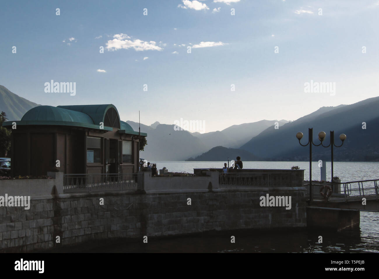 Como buildings hi-res stock photography and images - Alamy