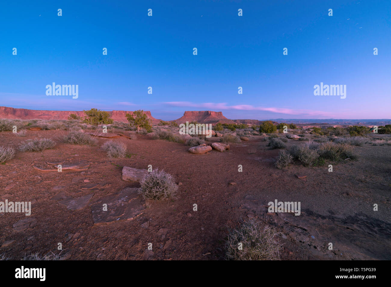 The sunset view looking eastward from Murphy Hogback, along the White ...