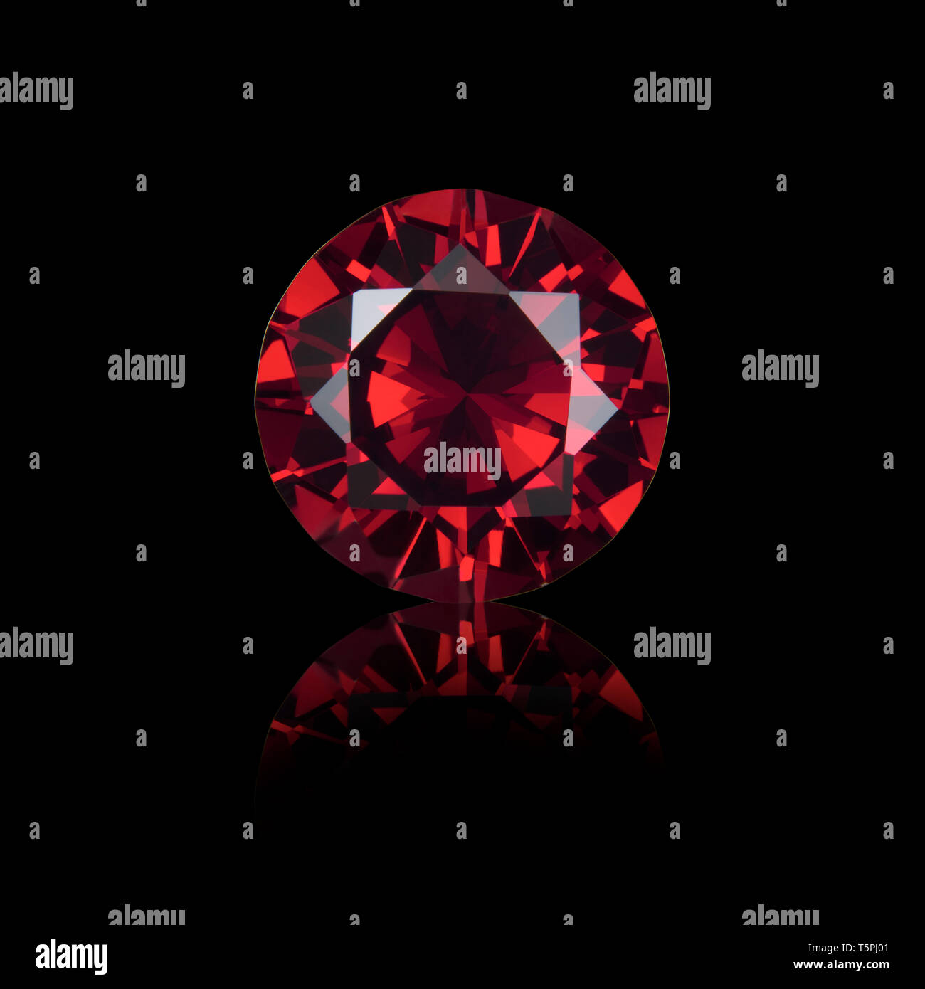 Garnet, ruby, round cut, round cut gemstone, round cut ruby, round cut ...