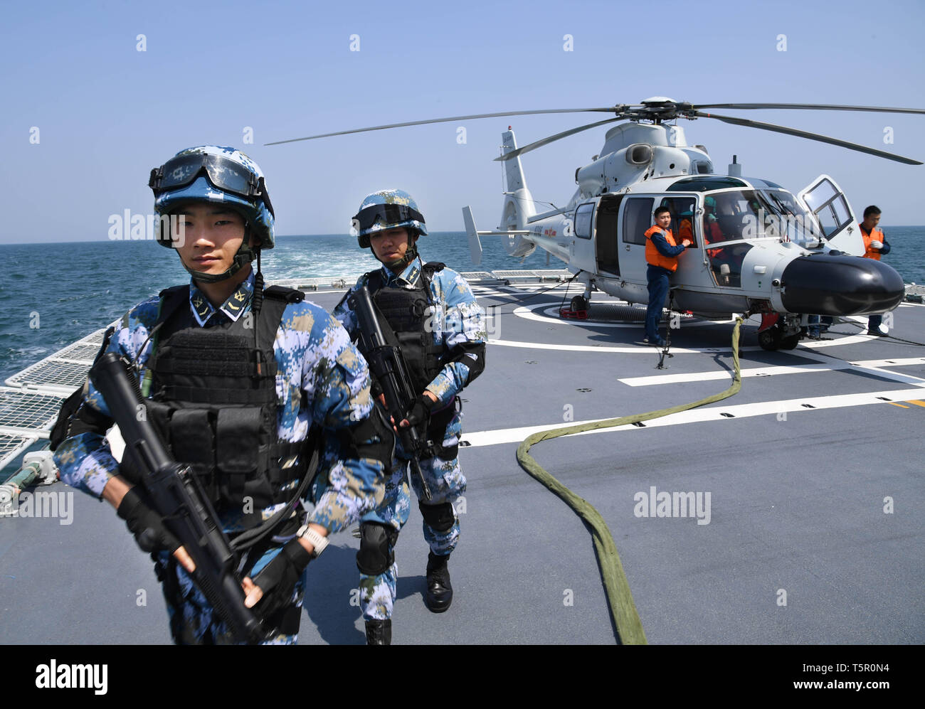 Beijing, China's Shandong Province. 26th Apr, 2019. Soldiers are seen ...