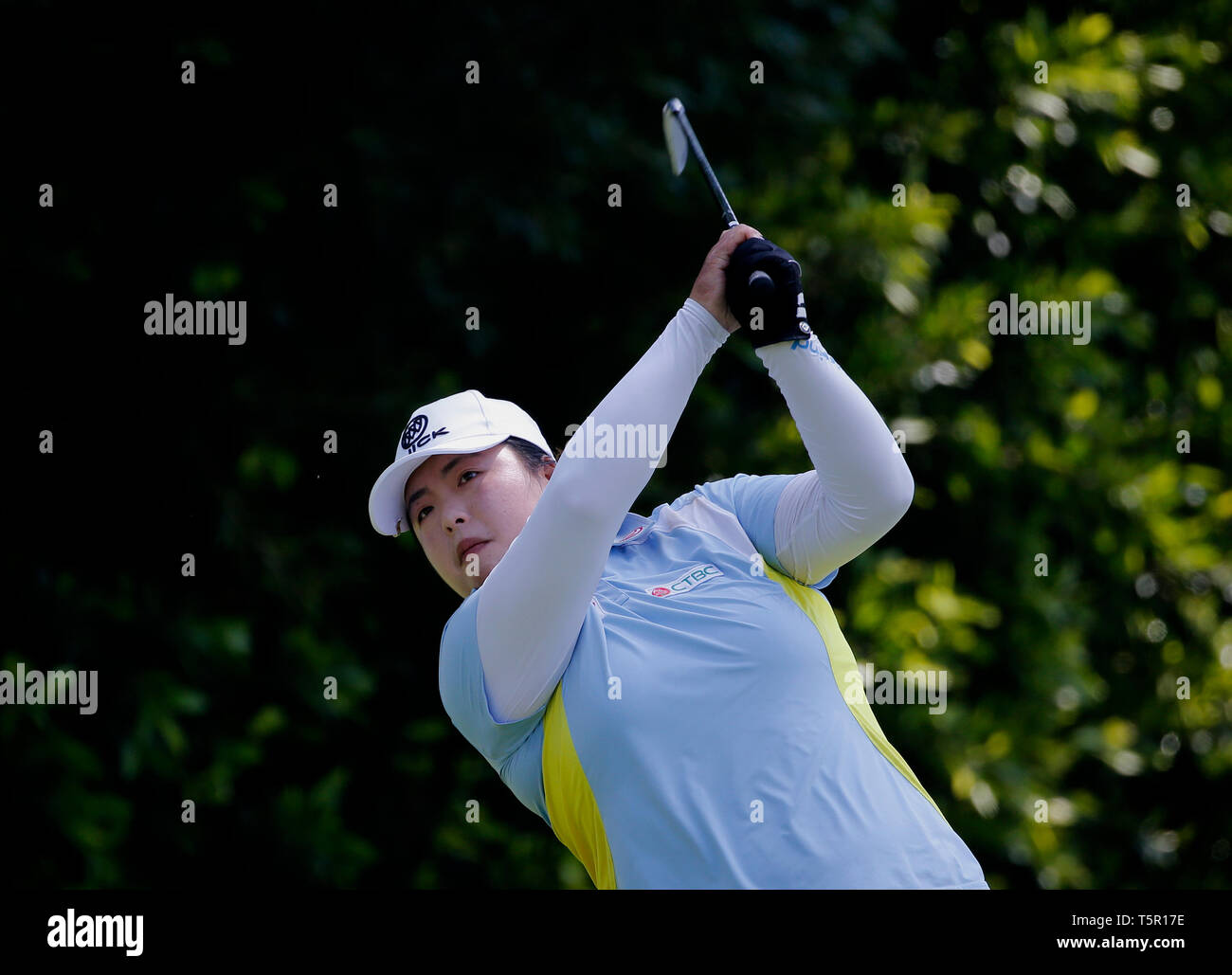 Los Angeles, USA. 26th Apr, 2019. Feng Shanshan of China competes ...