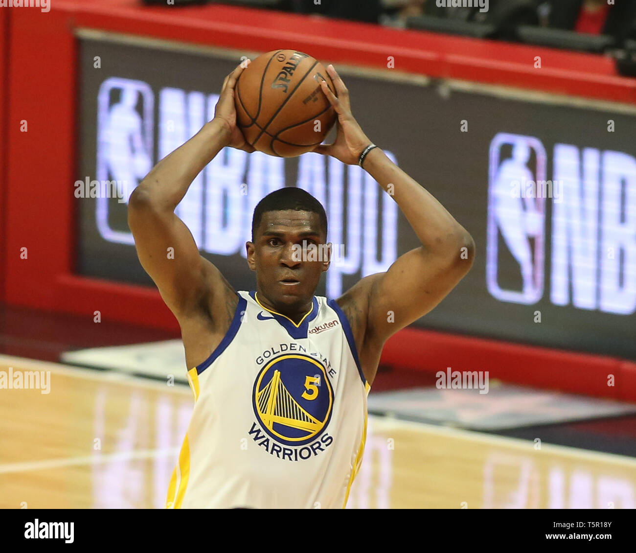 Kevon looney hi-res stock photography and images - Alamy