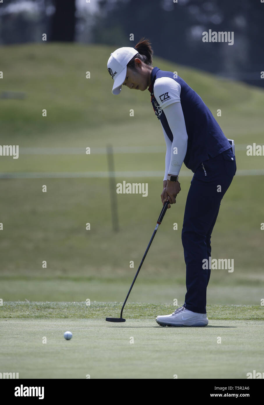 Los Angeles, California, USA. 26th Apr, 2019. Yu Liu of China in ...