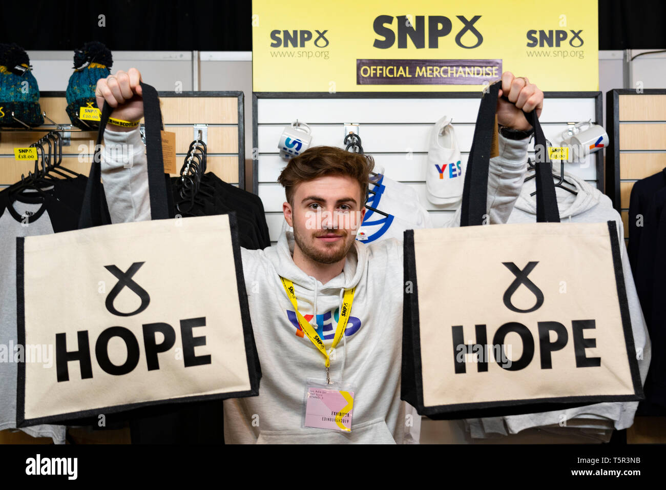 Snp logo hi-res stock photography and images - Alamy