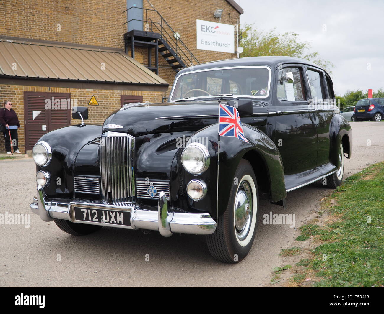 Military staff car hi-res stock photography and images - Alamy