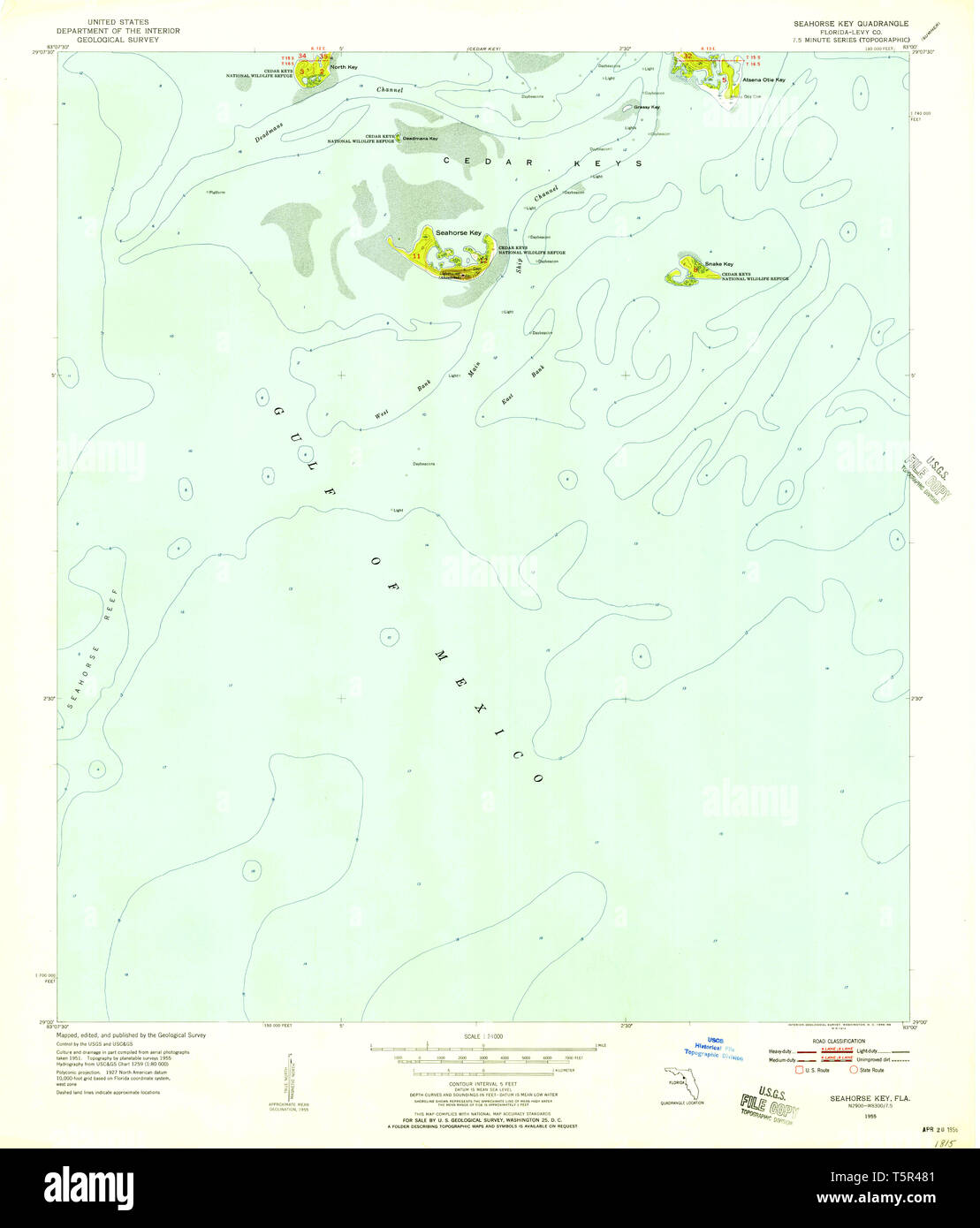 Topographical map key hi-res stock photography and images - Alamy