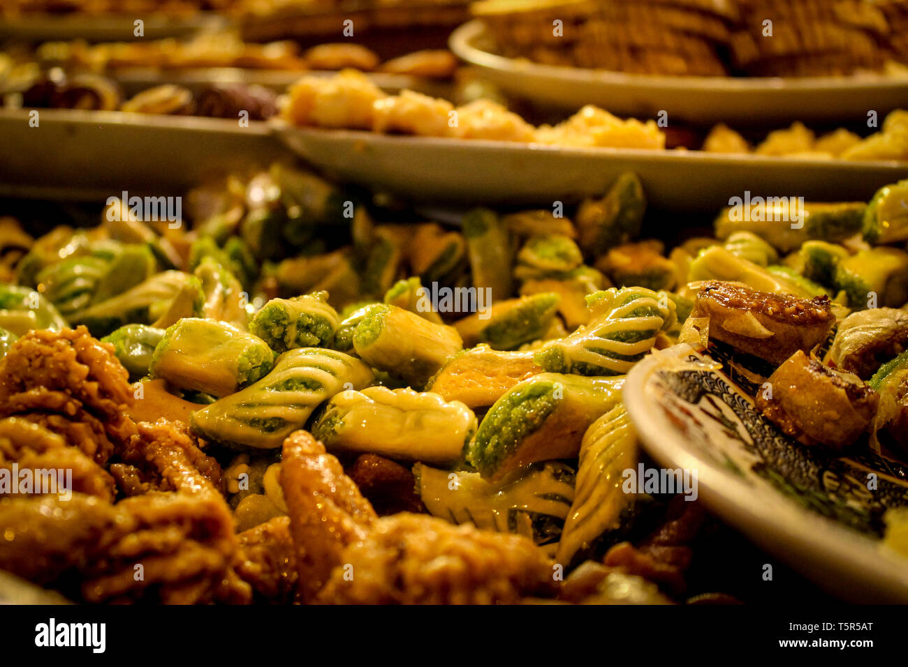Traditional moroccan sweets hi-res stock photography and images - Alamy