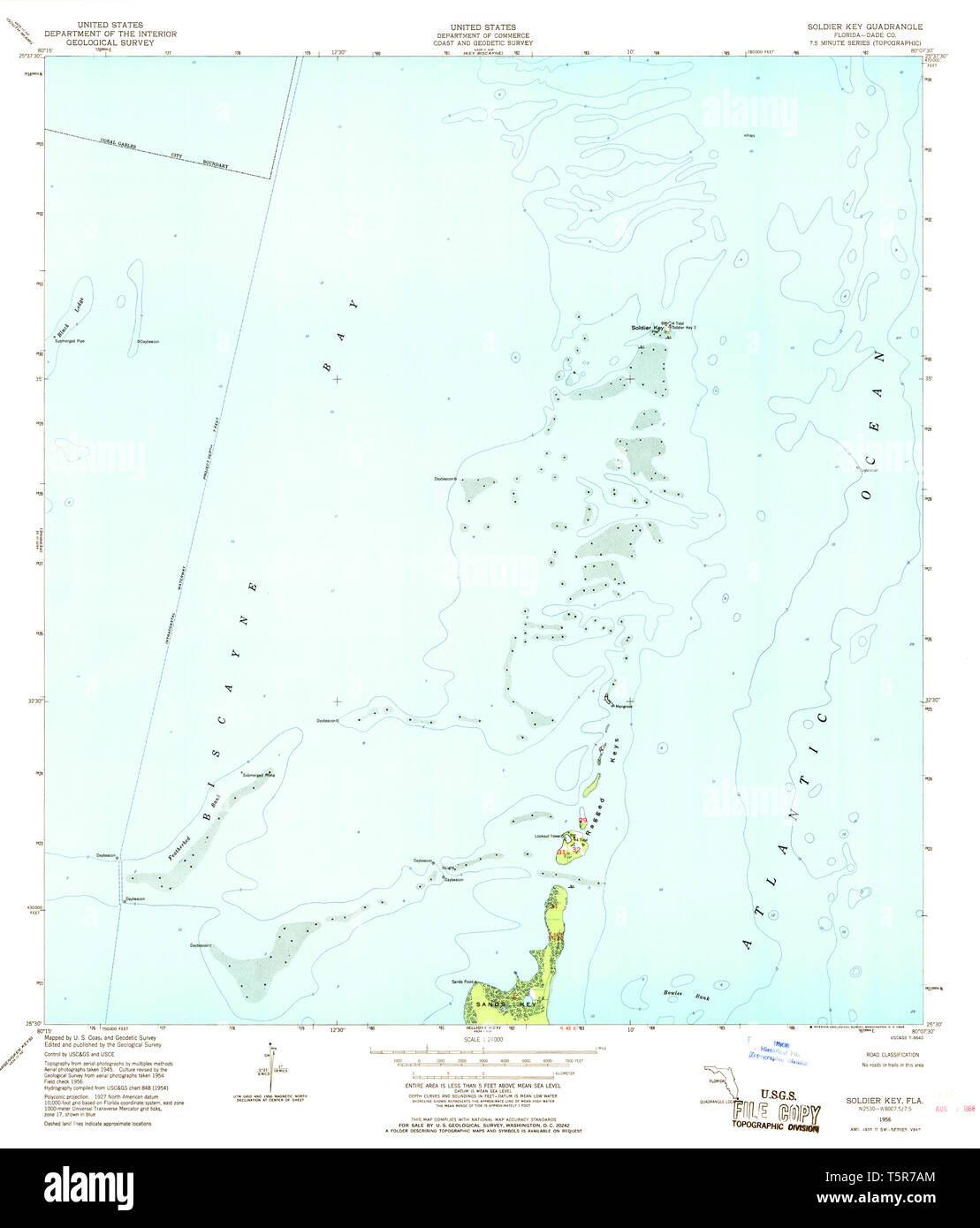 Topographical map key hi-res stock photography and images - Alamy