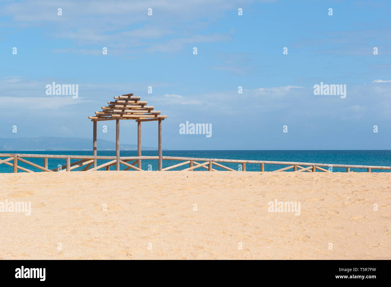 Beach structure hi-res stock photography and images - Alamy