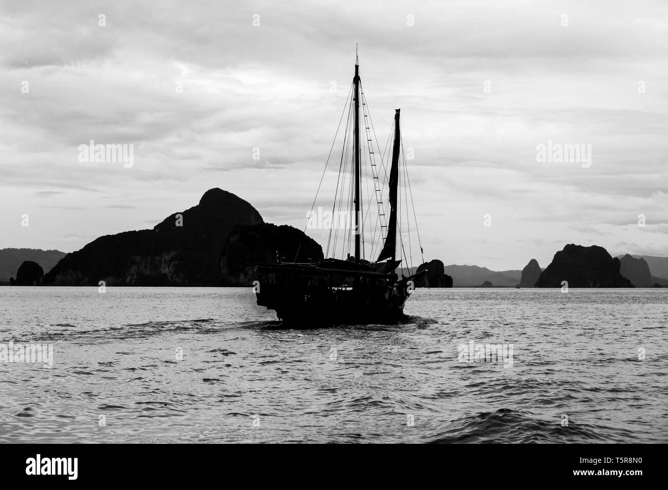 Phuket thailand sea view Black and White Stock Photos & Images - Alamy