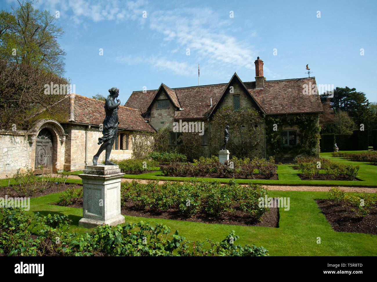 Abbey manor hi-res stock photography and images - Alamy