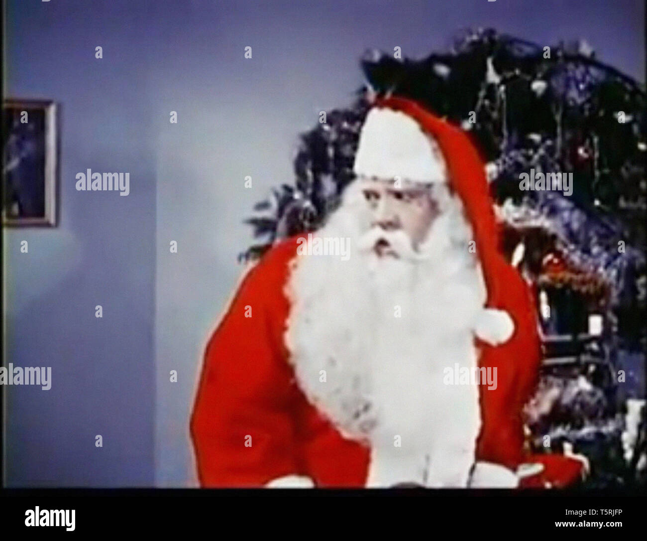 Santa reindeer 1950s hi-res stock photography and images - Alamy