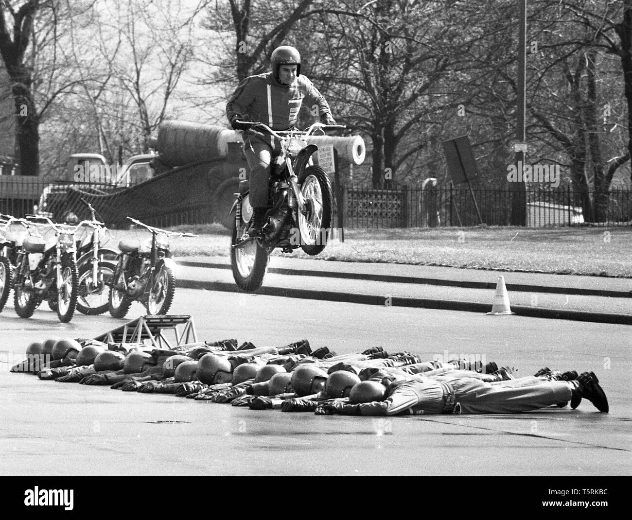 British army motorcycle display team hi-res stock photography and ...
