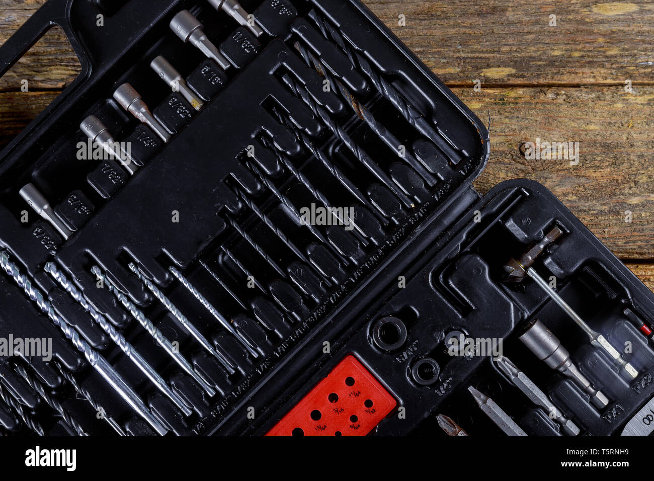 Red wooden toolbox with tools hi-res stock photography and images - Alamy