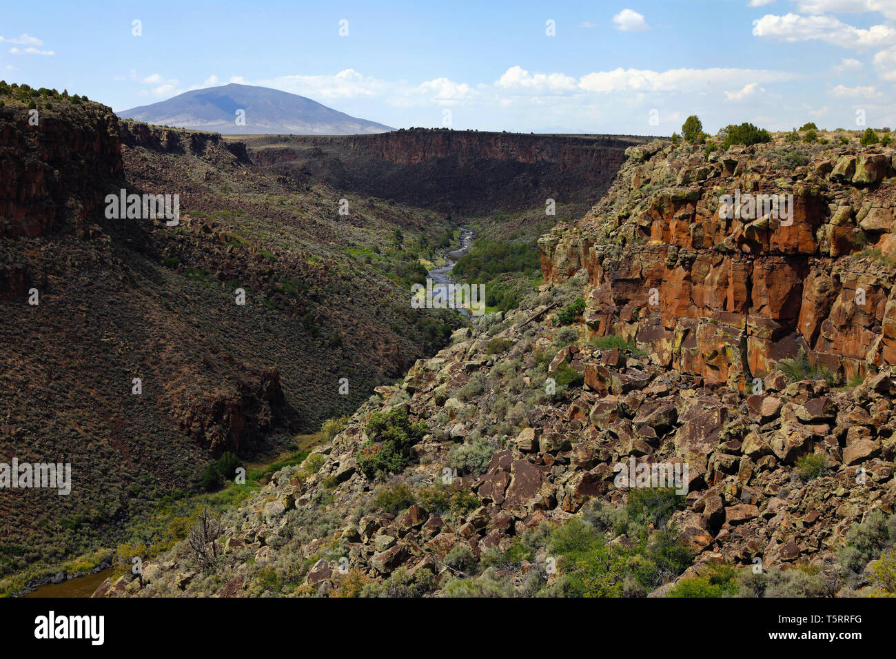 The Rio Grande River runs through the gorges of the Rio Grande del ...