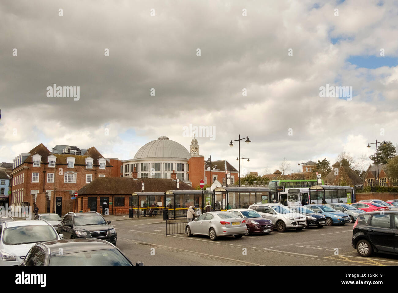 Town hall and library braintree town centre hi-res stock photography ...