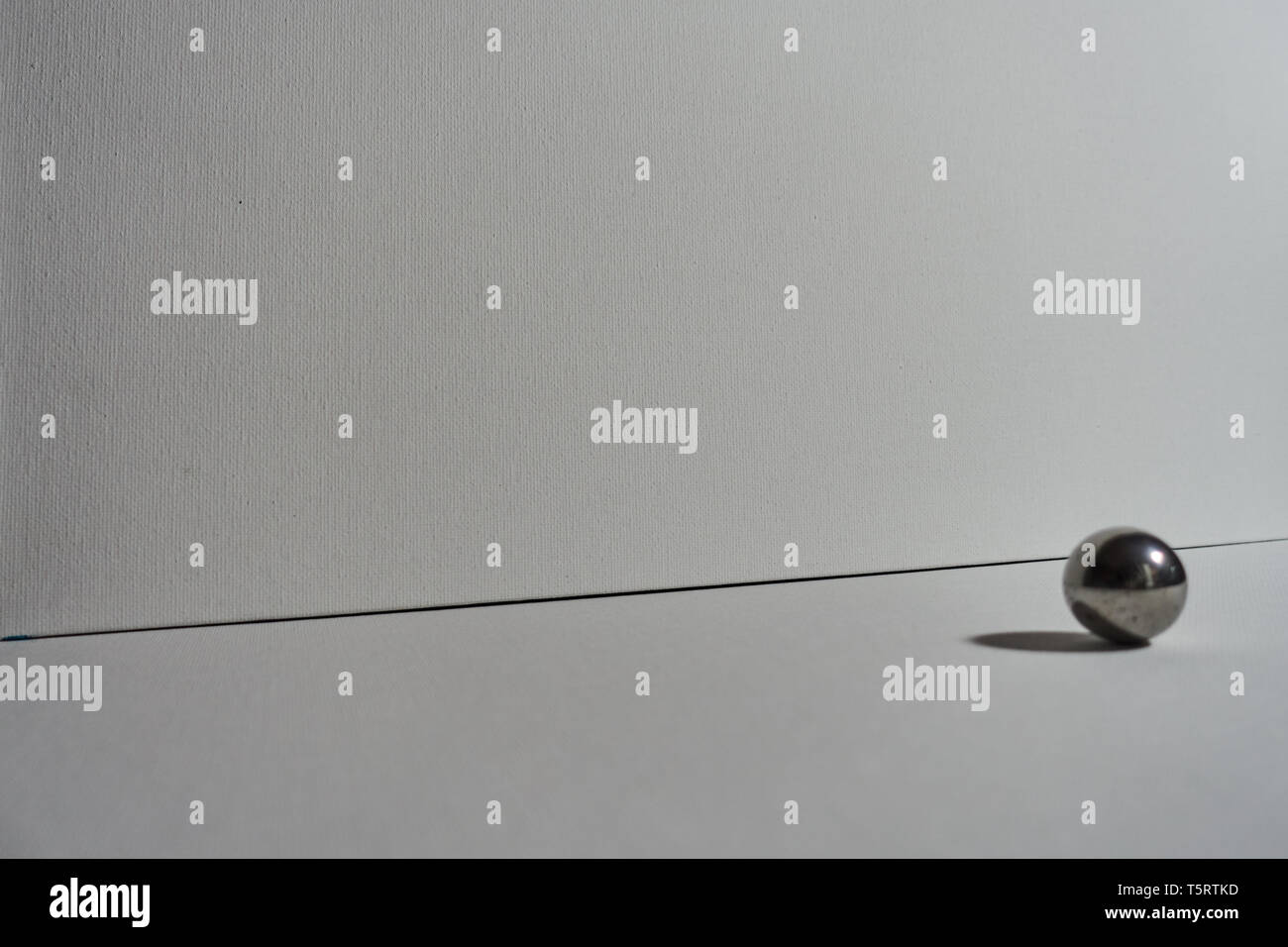 Ball bearing game hi-res stock photography and images - Alamy