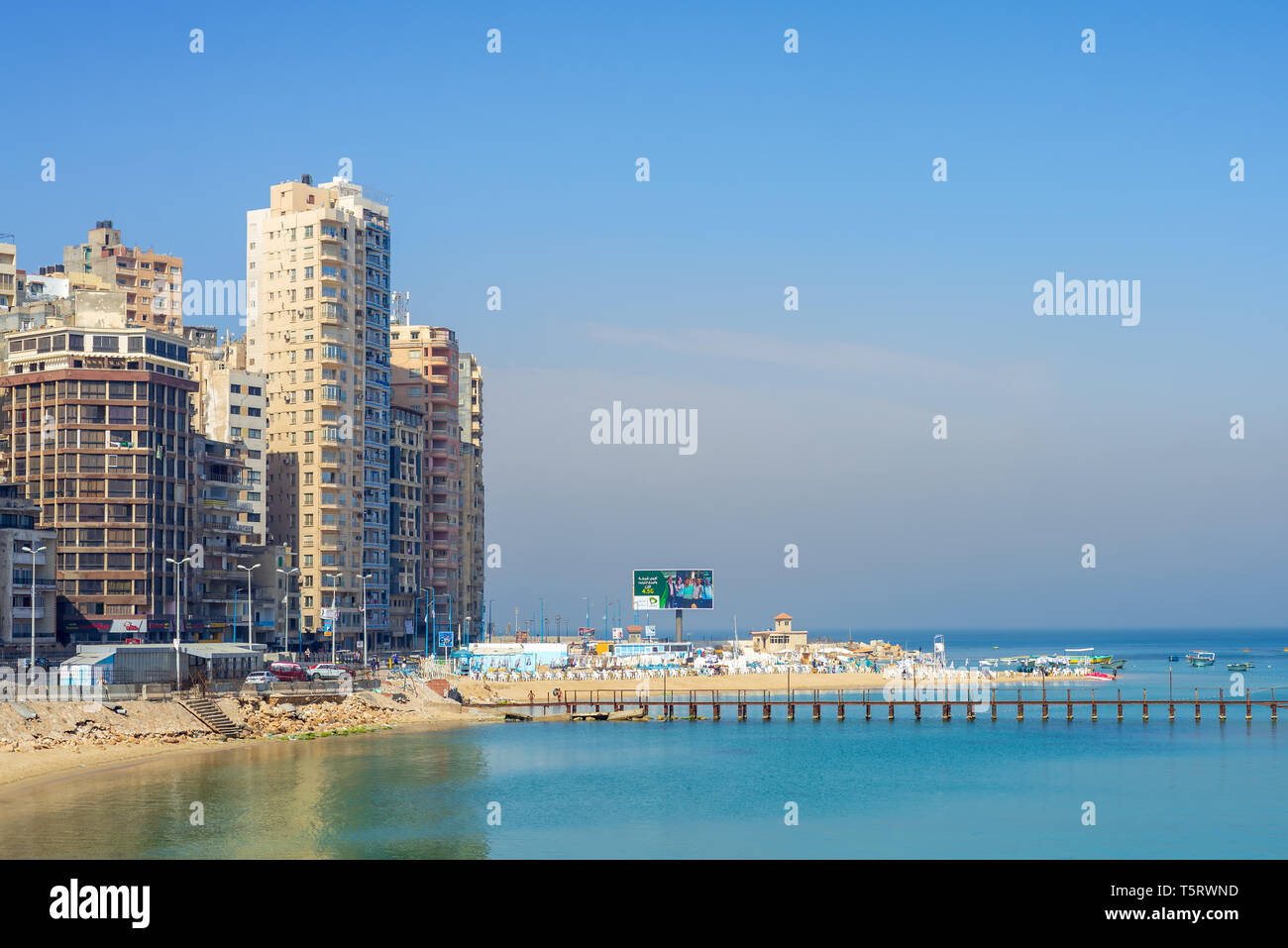 Very tall buildings hi-res stock photography and images - Alamy