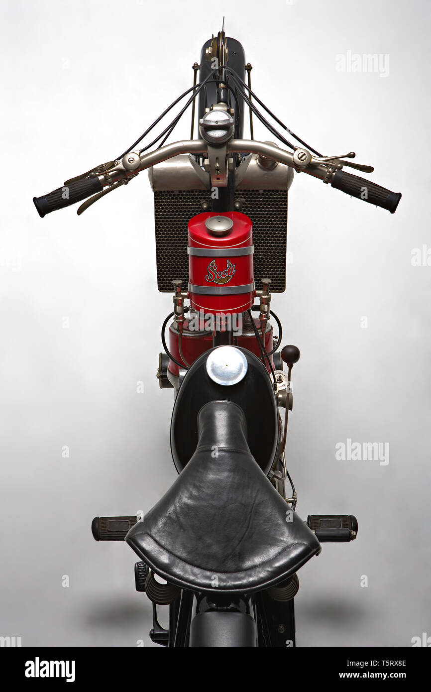 Moto d'epoca Scott Super Squirrel. Marca: Scott modello: Super Squirrel ...