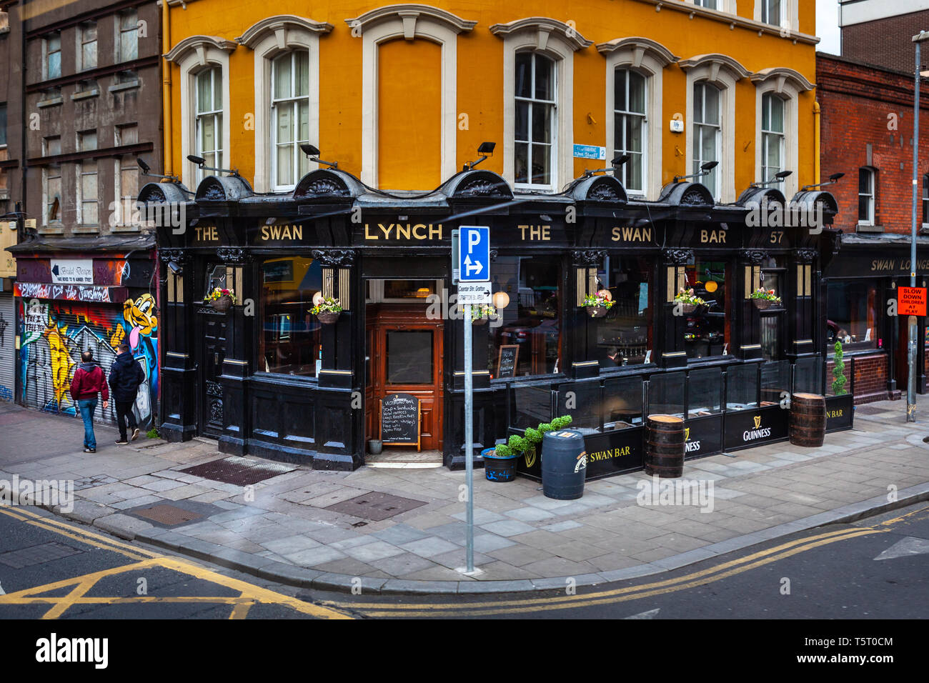 Dublin, Ireland – March 2019. Famous Dublin’s pubs on the eve of St ...