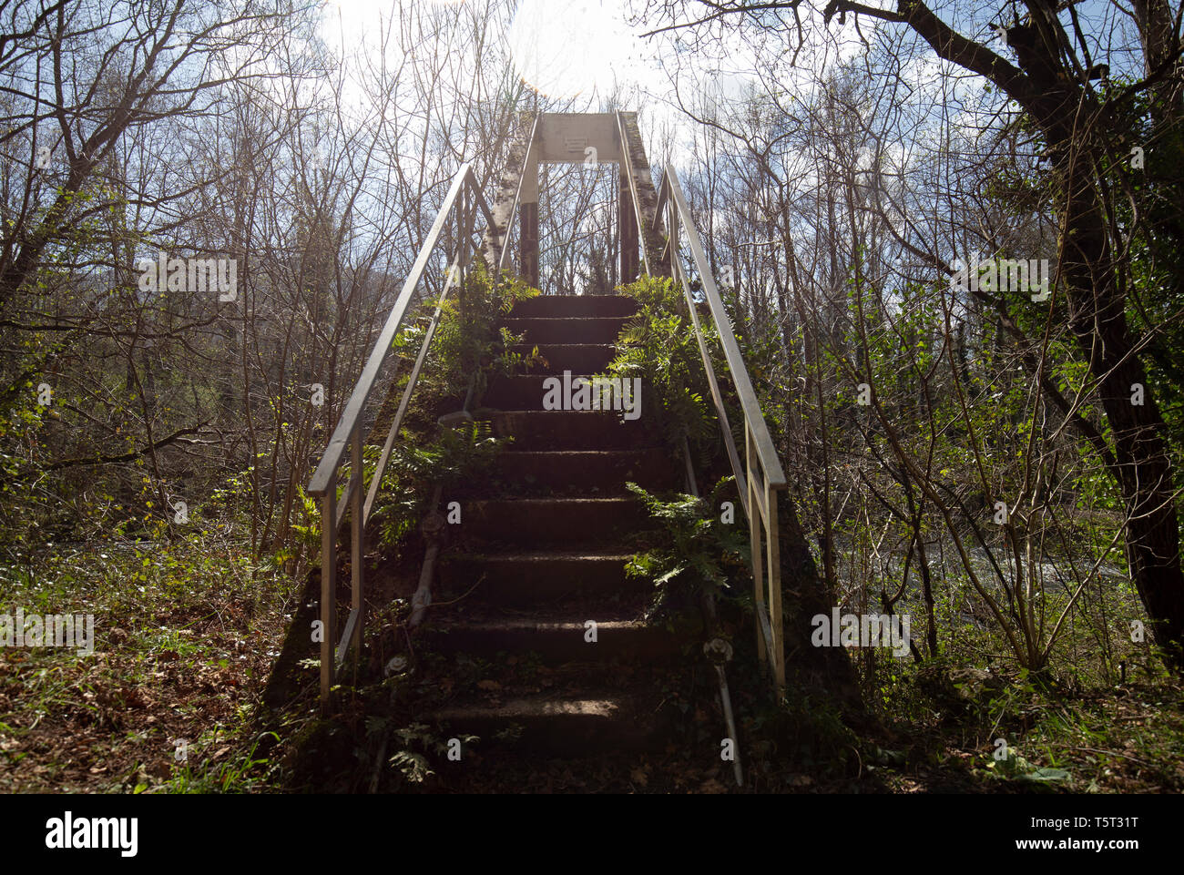 Bridge stairs hi-res stock photography and images - Alamy