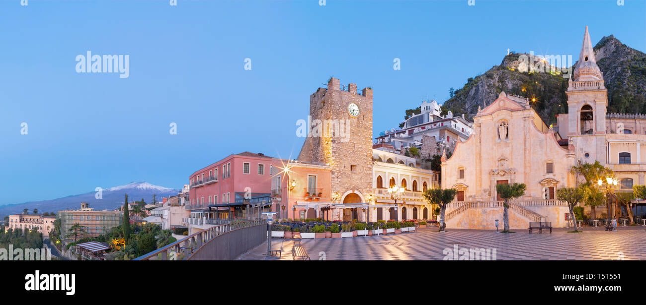 Taormina - The square Piazza IX Aprile and St. Joseph church, Porta di ...