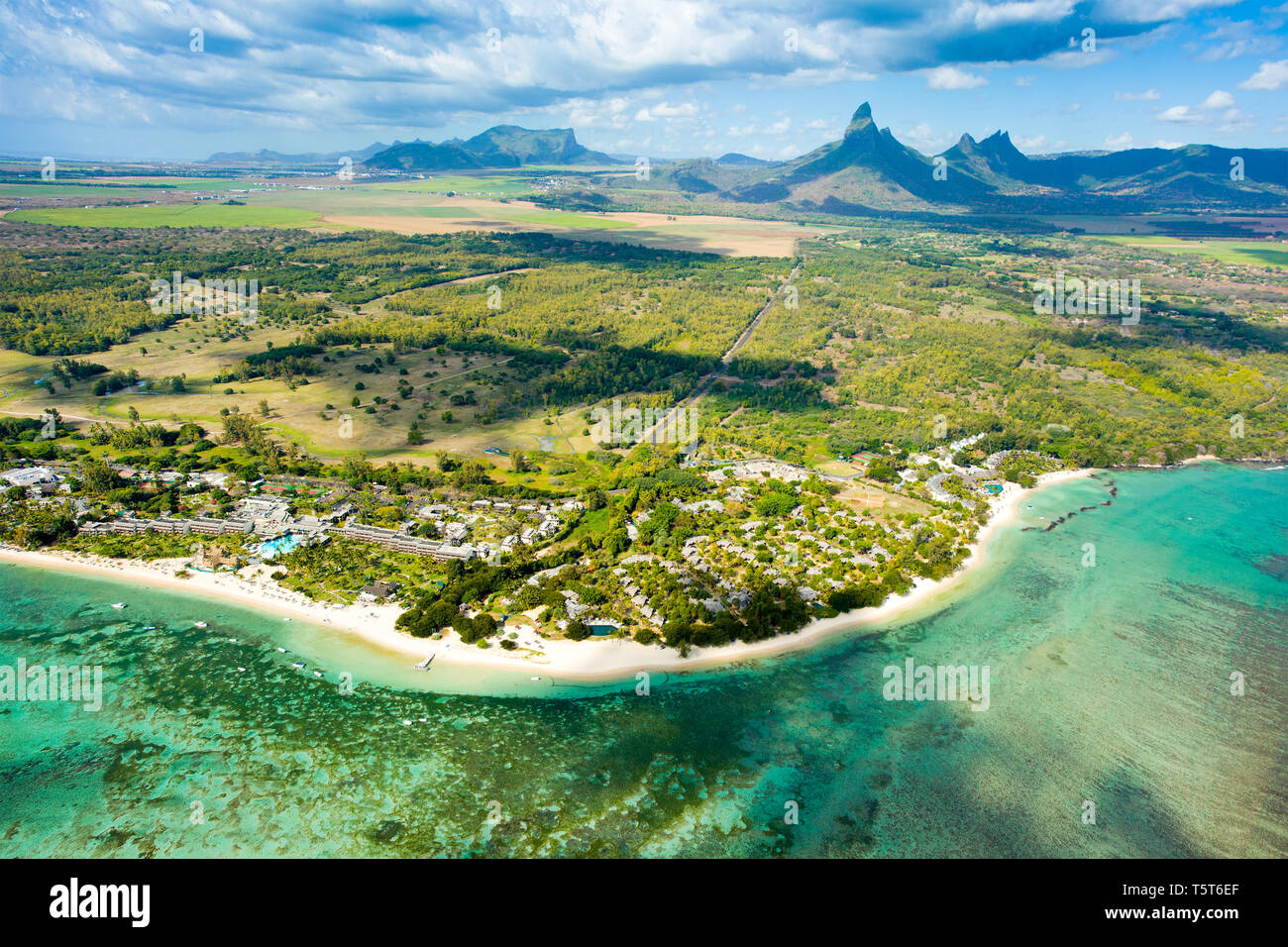 Aerial view of Mauritius island panorama and fbeautiful blue lagoon ...